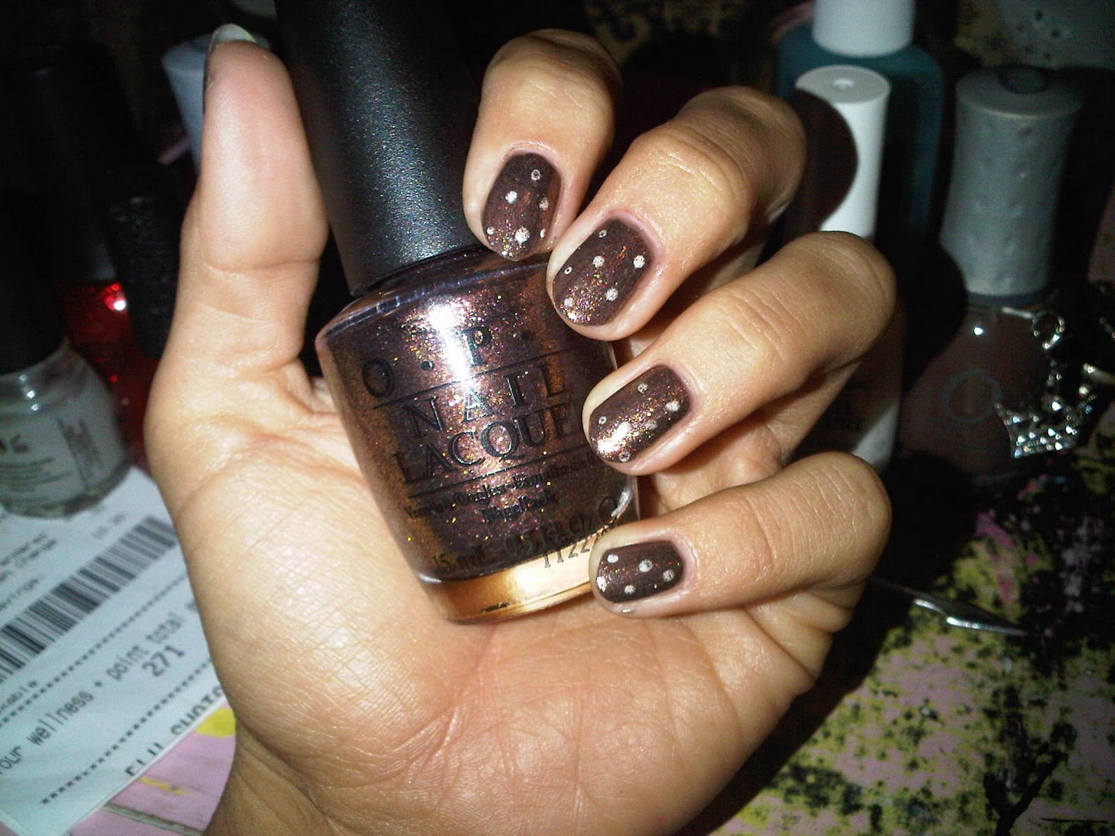 Majnooni Beauty: Hot Cocoa Nails