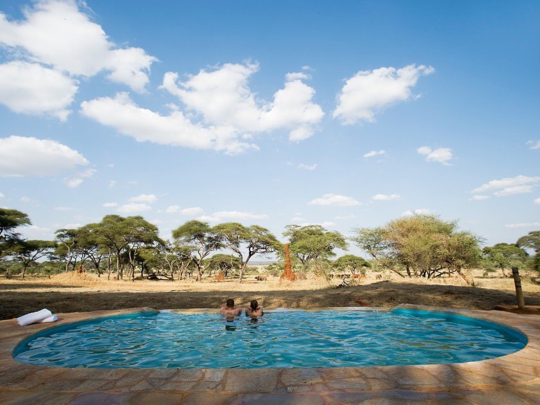 Get Me Out Of LA: Pool Time ~ 7 Amazing Infinity Pools