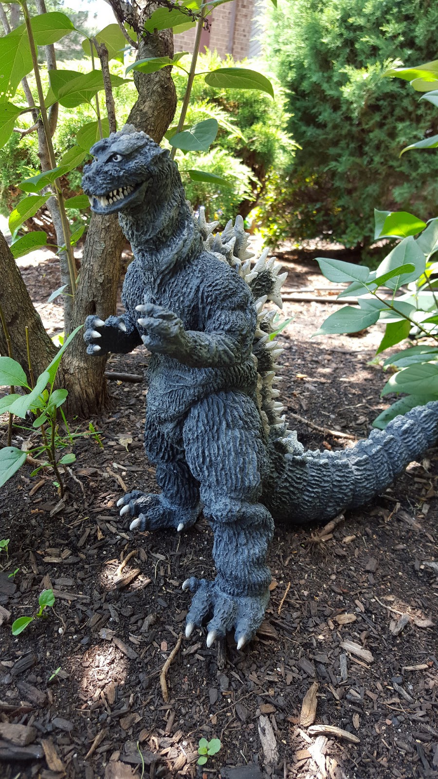 The Final Timeout: Figure Review: X-Plus 30cm Godzilla 1955