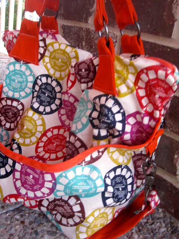 Purse Palooza :: Pattern Review: Pat Bravo Paris Bag - Sew Sweetness