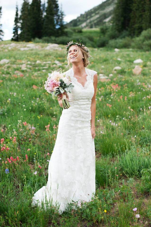 The Perfect Dress: Our Bride Taylor