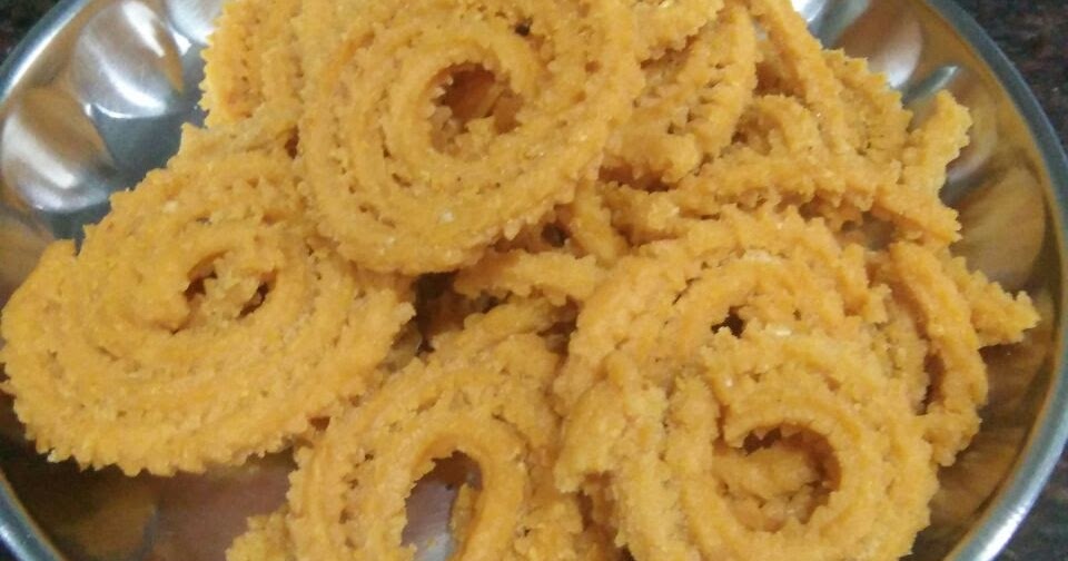 Geetha's Khazana: Moong Dal Cakli Recipe