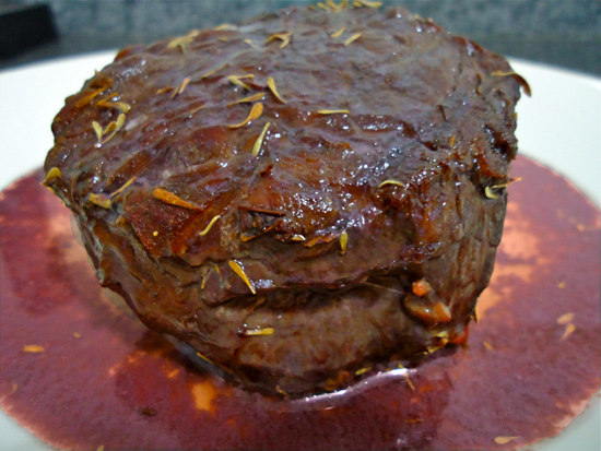 Filé Mignon ao Vinho | Salada