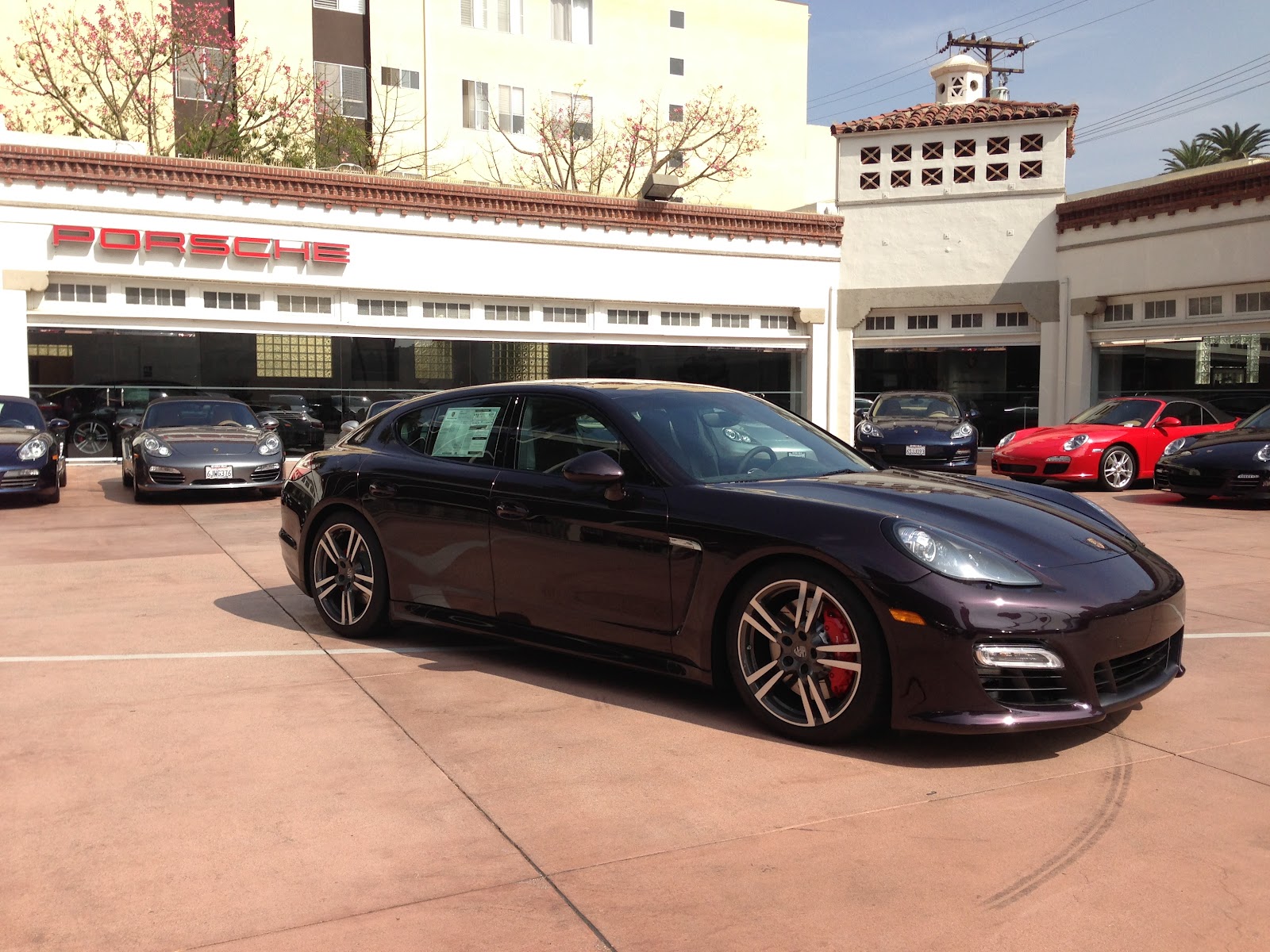 The Porsche Guy : Today's Three P's: Purple Porsche Panamera. OMG.