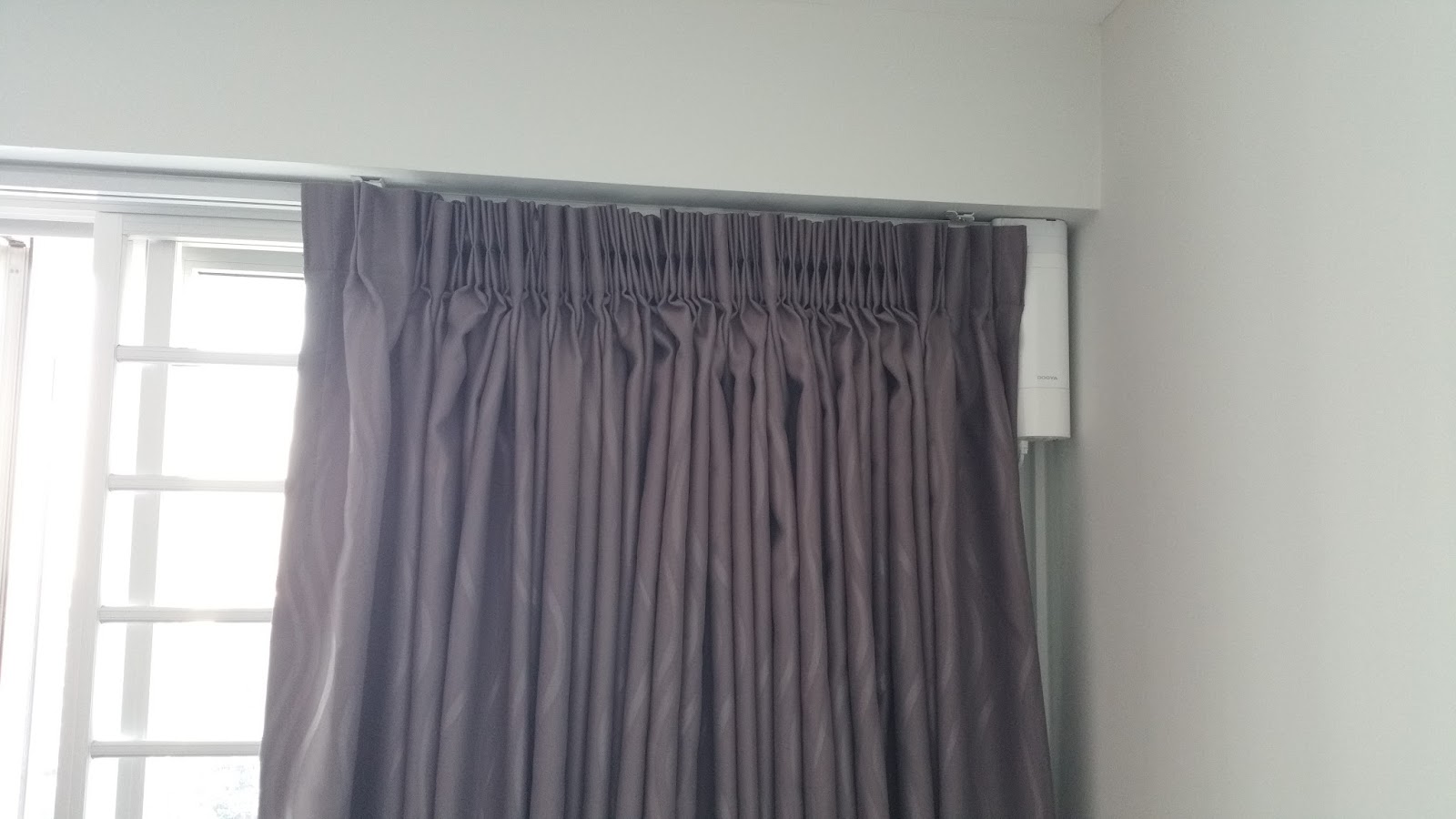 Home of the Bees ☆: Mini DIY for Curtain Motor