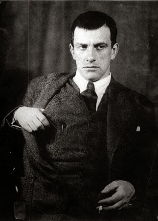 EL RINCÓN DE MIS DESVARÍOS: MI UNIVERSIDAD - VLADIMIR MAIAKOVSKI