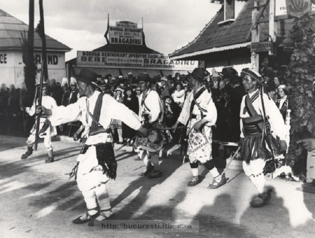 Biblioteca Secreta: RITUALUL CĂLUŞULUI