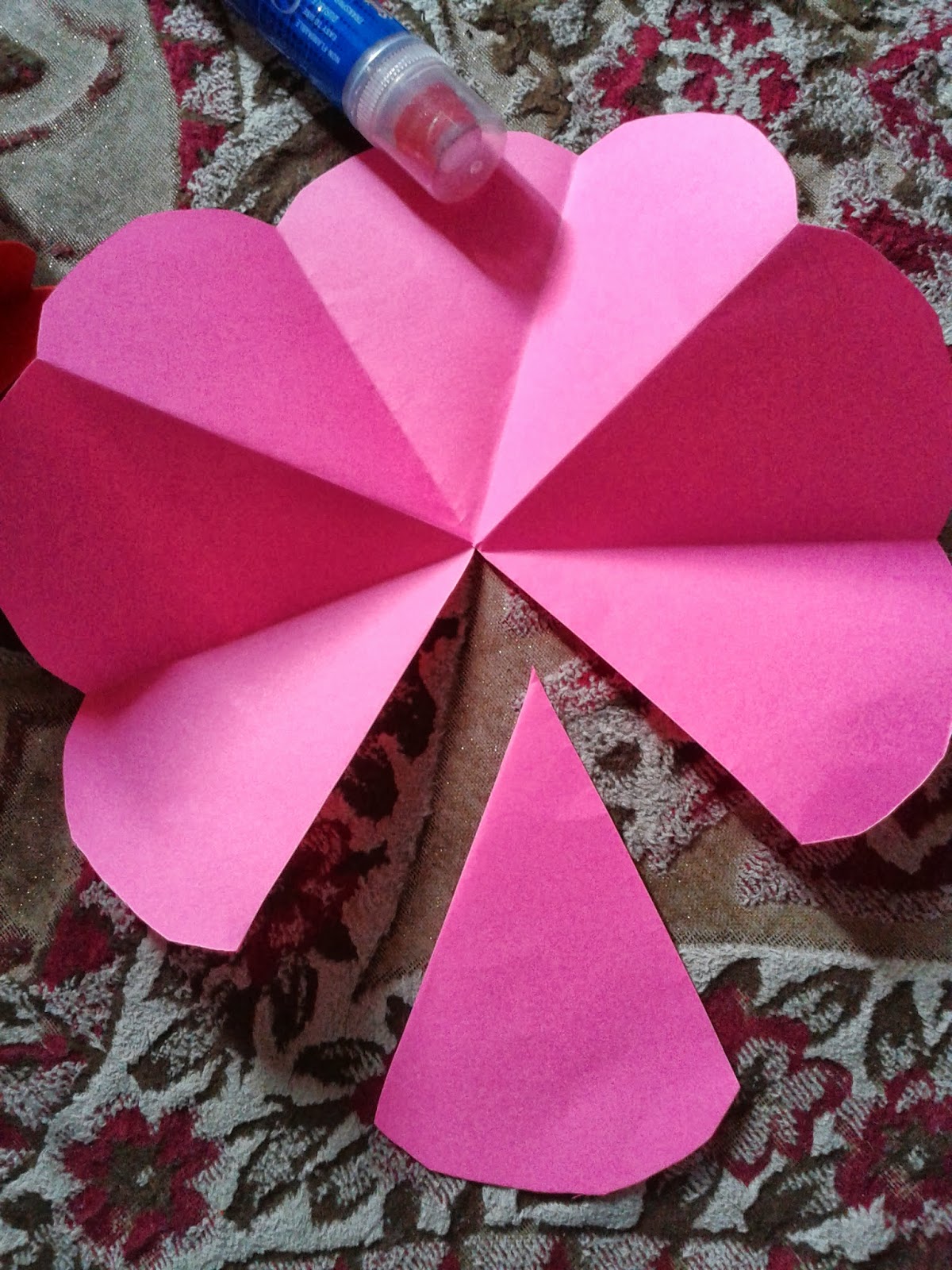 Cik Pepatung: DIY: Bunga ros besar mudah (Rose Foam)