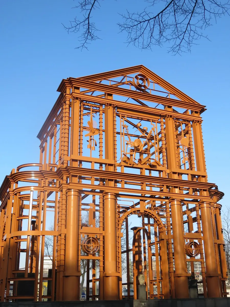 How to See the Best of Rotterdam in Winter | Sidewalk Safari | Part ...