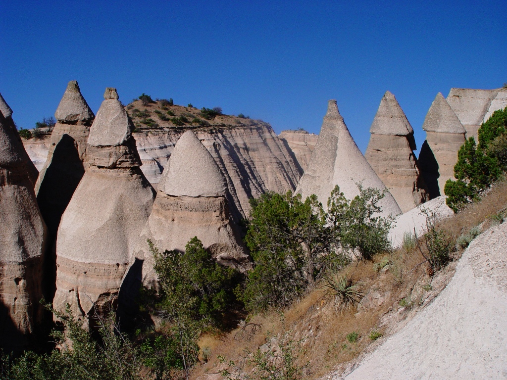 Geotripper: Geo-Picture a Day Week: Kasha-Katuwe Tent Rocks National ...