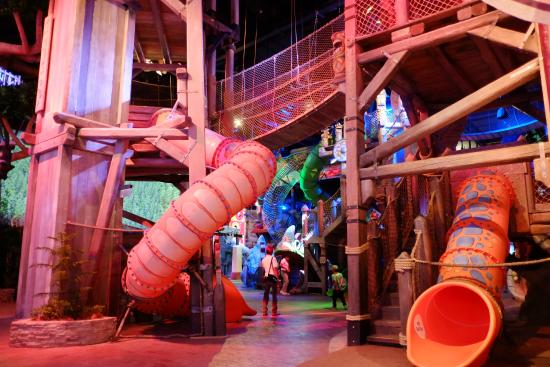 City of Dreams Dreamplay ; Prince's 3rd Birthday Celebration