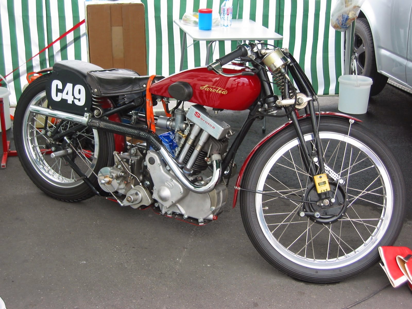 BUBBLE VISOR: Sarolea