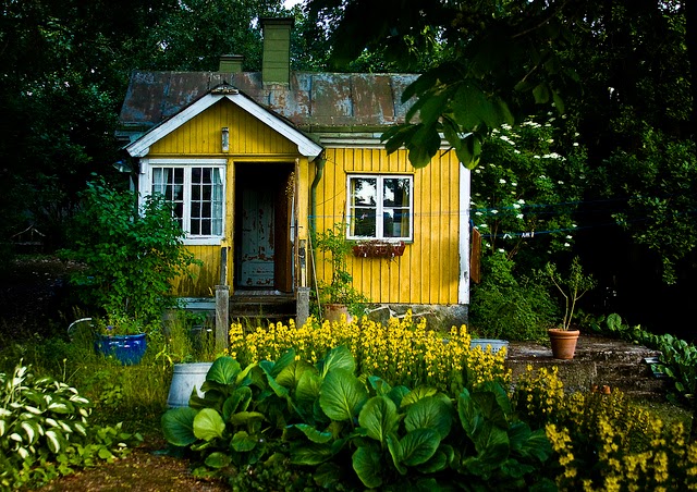 20 Cottage Gardens that Inspire - A Joyful Cottage