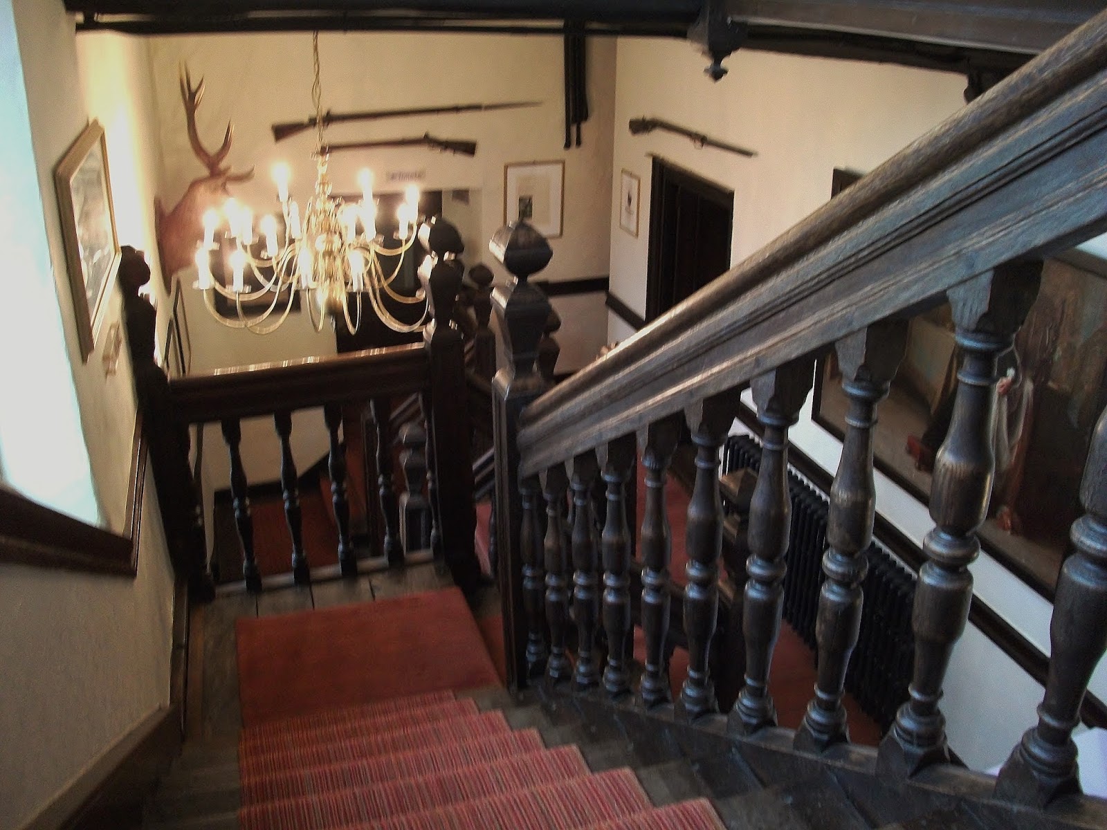 Ghost Blooms: THE HAUNTED STAIRCASE AT OUNDLE