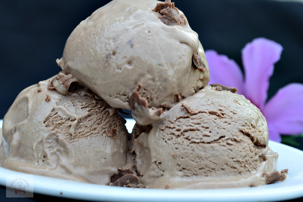 Inghetata de ciocolata - CAIETUL CU RETETE