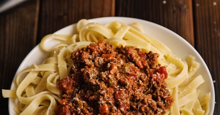 Simple [and Quick!] Beef Ragù