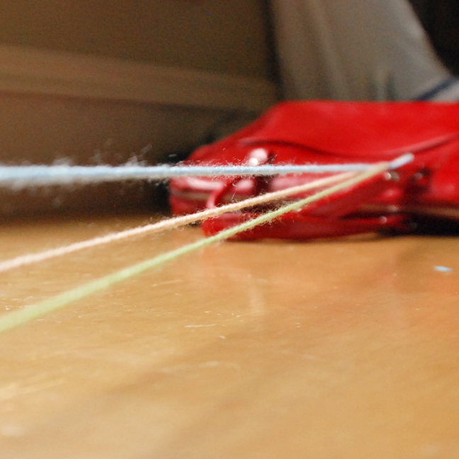 Tutorial: How to make colorful yarn rope