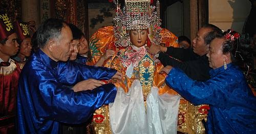 Apunts de Viatge: Mazu belief and customs