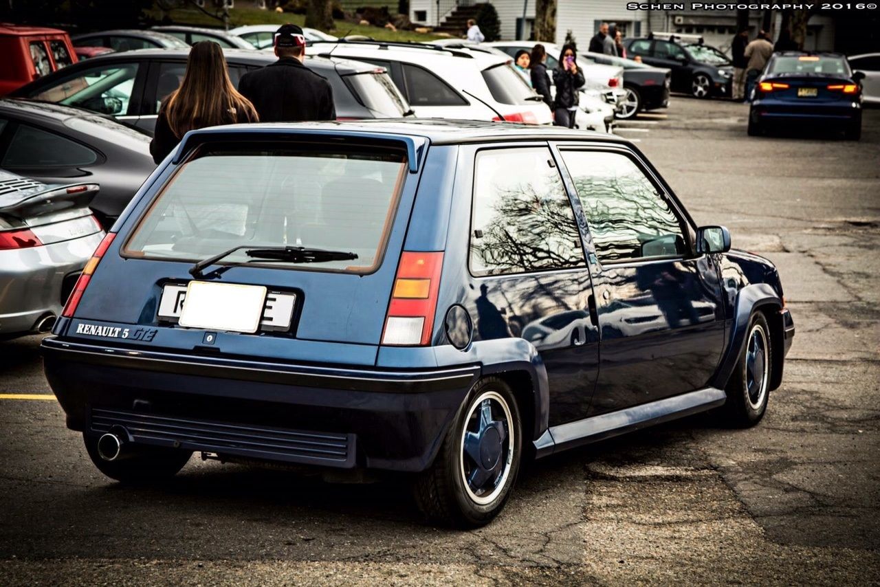 International Delight: 1990 Renault R5 GTE - DailyTurismo