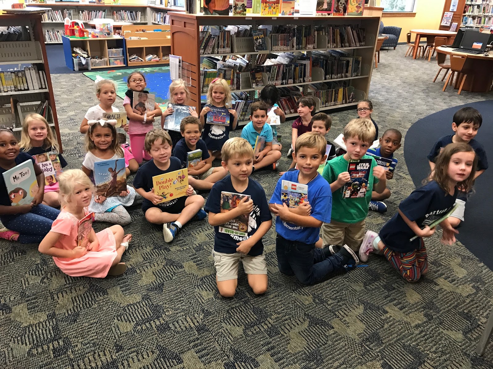 Miss Hirst's Wild Things: Library Field Trip, Picture Day, and Fun Friday!