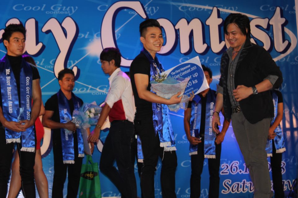 M y a n m a r H u n k s: Min Pyae Sone @ Wellness Guy