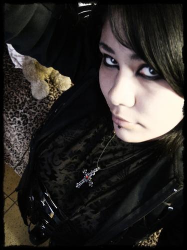 El santuario perdido: Me enamore de una darketa poser…