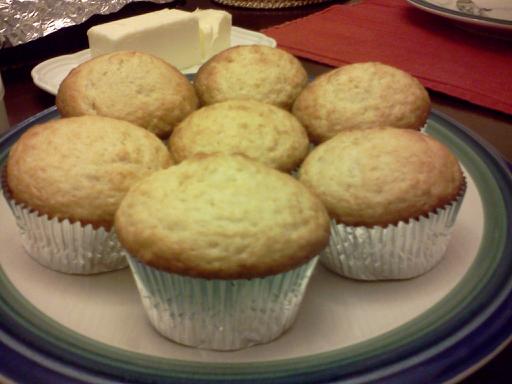 She Who Makes: Bake some (Fast and Cheap!) Plain Muffins