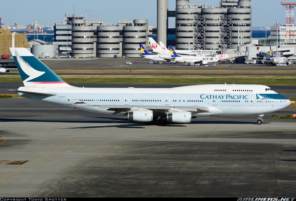 LUCASRIO - Sempre ao seu lado: Boeing 747-400 - Cathay Pacific(B-HUJ)