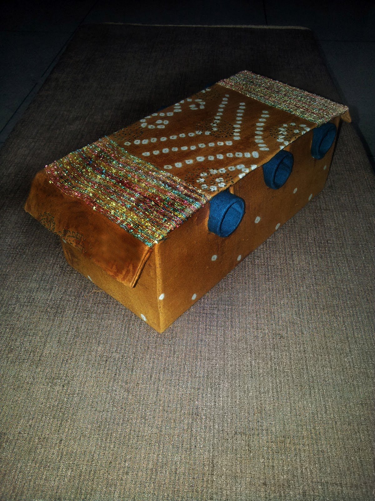 MY CRAFT GALLERY: DIY-MAKE A BANGLE BOX FROM A SHOE BOX