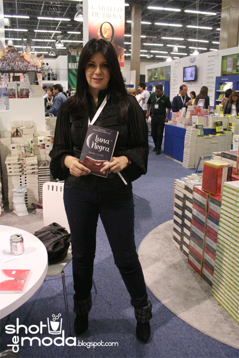 Curiosidad por saber como visten los escritores?? - Shot de Moda