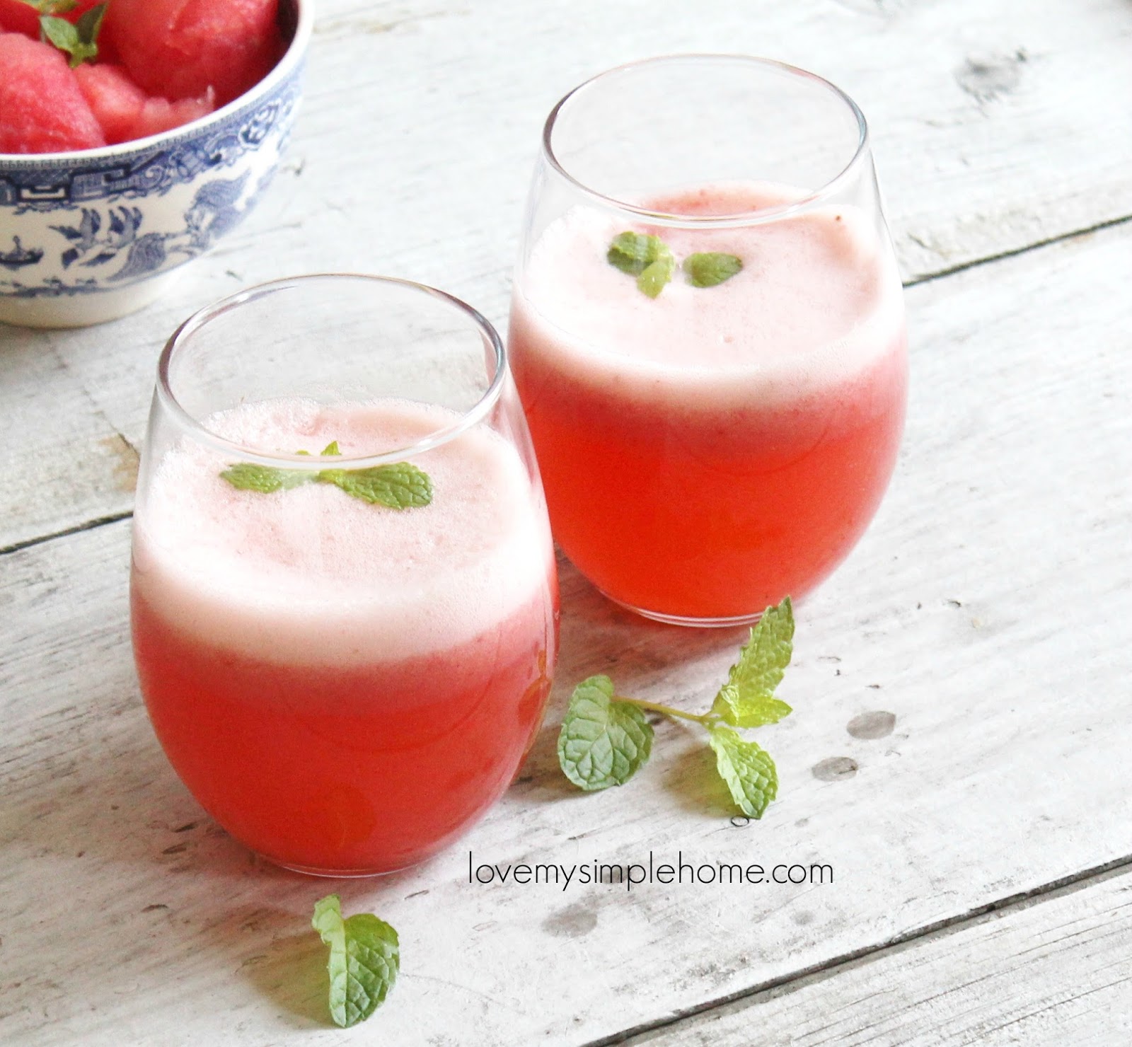 Watermelon-Strawberry Summer Drink | love my simple home