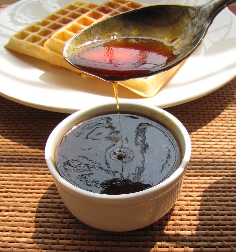 Super Yummy Recipes: Celebrate A Party with Homemade Waffle & Maple Syrup