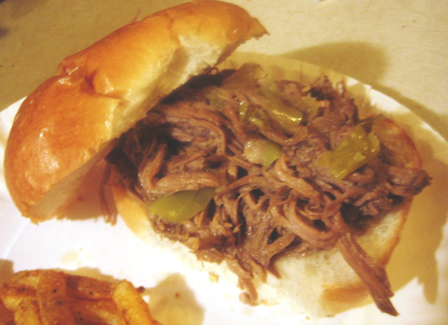 Deliciously Delilah: Crock Pot Italian Beef Sandwiches