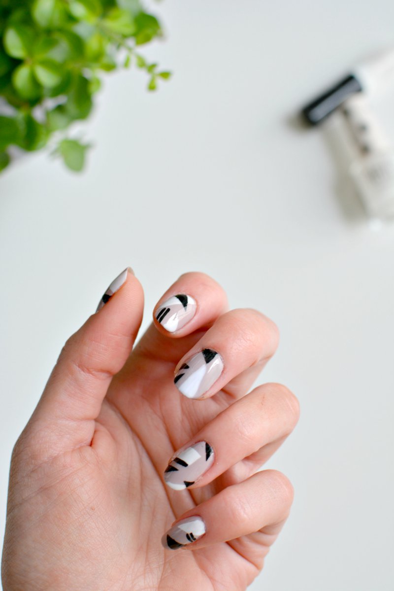 nails | minimal nail art — Caroline Burke | Burkatron