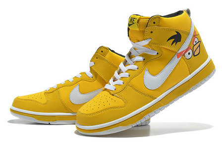 Nike SB Dunk Cartoon Shoes : High Premium SB Dunks Angry Birds Yellow ...