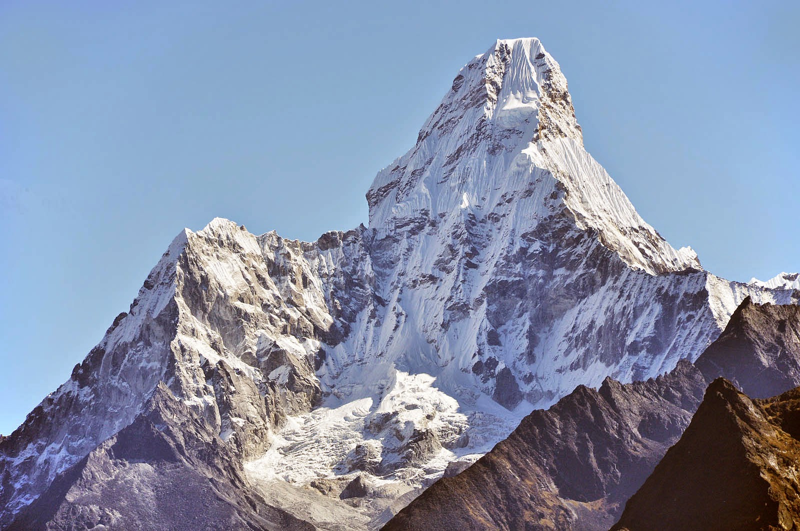 Ama Dablam 6856m ~ Jonathan JOLY Guide de Haute Montagne