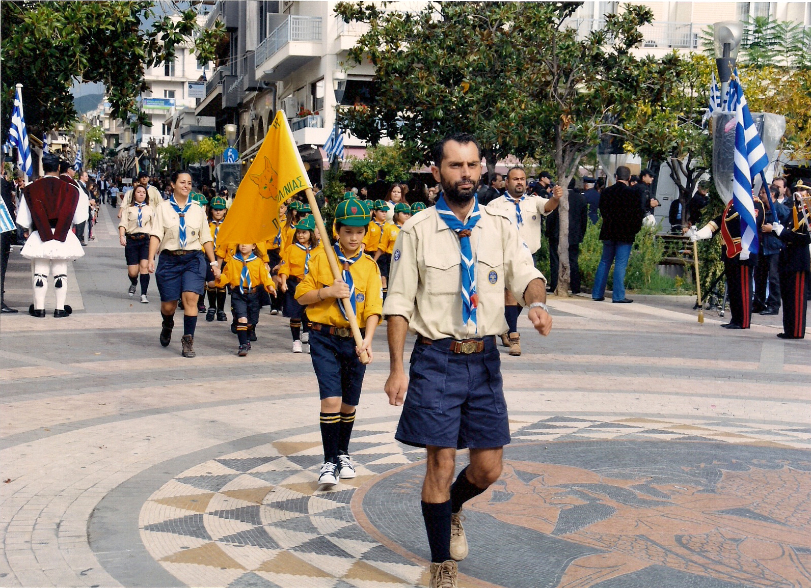 ΠΡΟΣΚΟΠΟΙ ΑΓΡΙΝΙΟΥ: ΠΑΡΕΛΑΣΗ 28ης ΟΚΤΩΒΡΙΟΥ