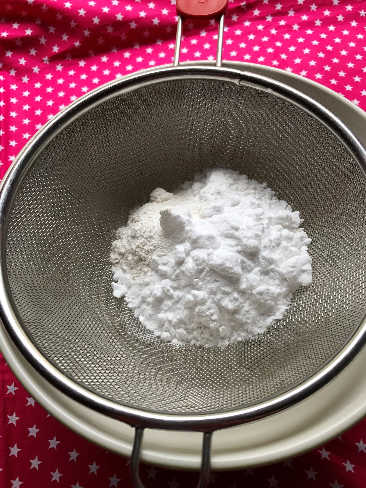sherrys pickings: Home Made Baking Powder