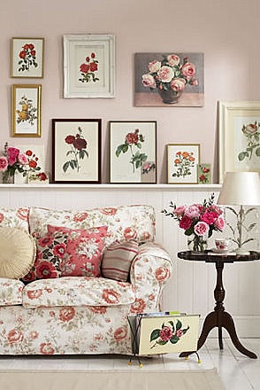 Eye For Design: Decorating Rose Patterned Interiors