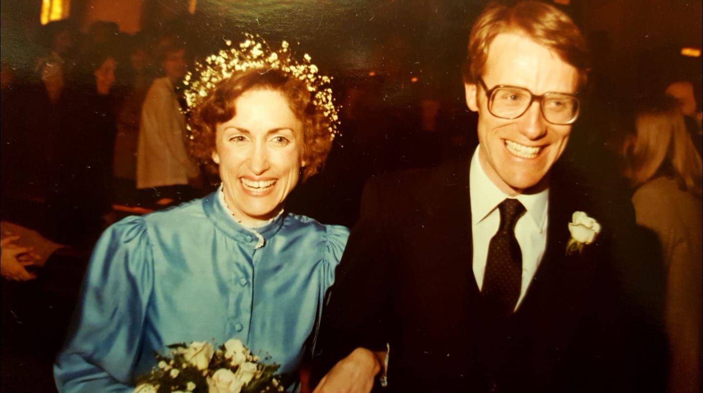 Moline Memories : Happy 38th Anniversary - Lawrence and Laurie Eyre