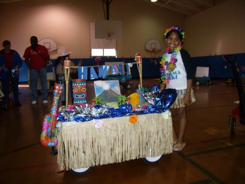 Third Grade Events: State Float Parade