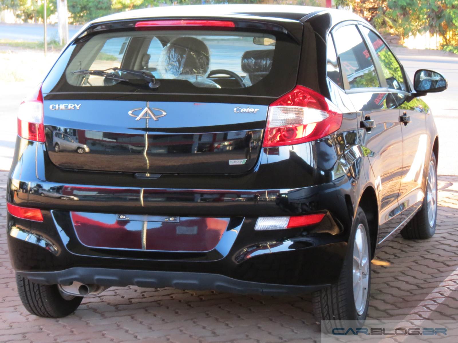 Chery Celer 2014 hatch: performance, consumo e preço