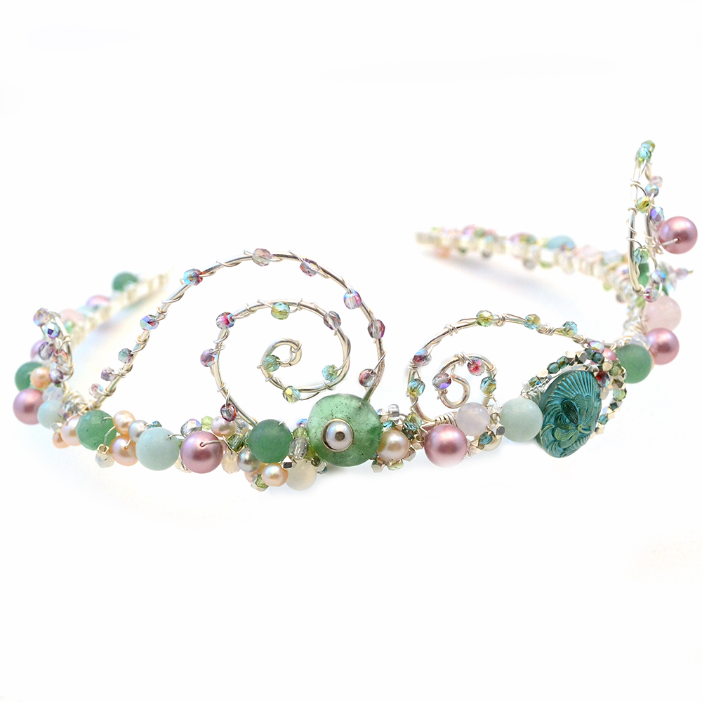 The Bead Table: The Tiara Challenge