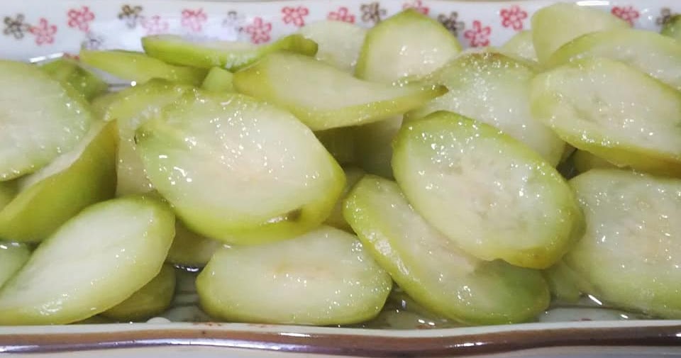 PICKLE AMBARELLA FRUIT