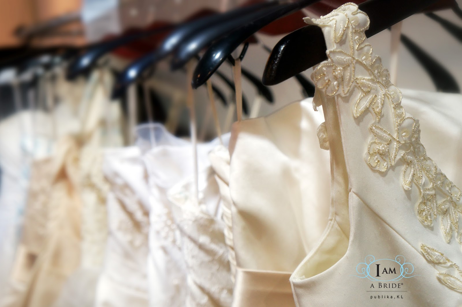 I Am A Bride – Personalise bridal wedding gown online malaysia that ...