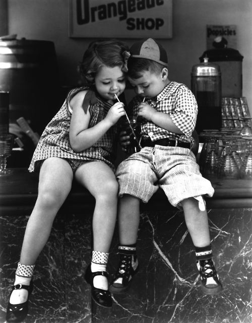 The Little Rascals -- Spanky George MacFarland • Eve Out of the Garden