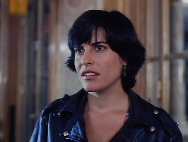 Roman's Movie Reviews and Musings: Bloodstone: Subspecies II (1993)