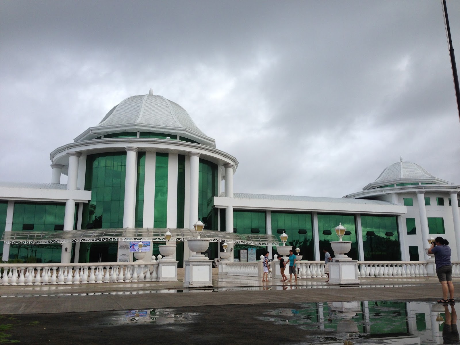 Travel Diary 2016: Dapitan City Hall & Nanay's Best Tapsilogan