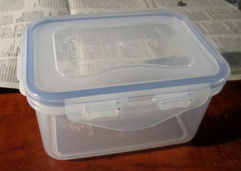 Only Googlebot Reads This Blog: Geocache Camo 101: Lock & Locks