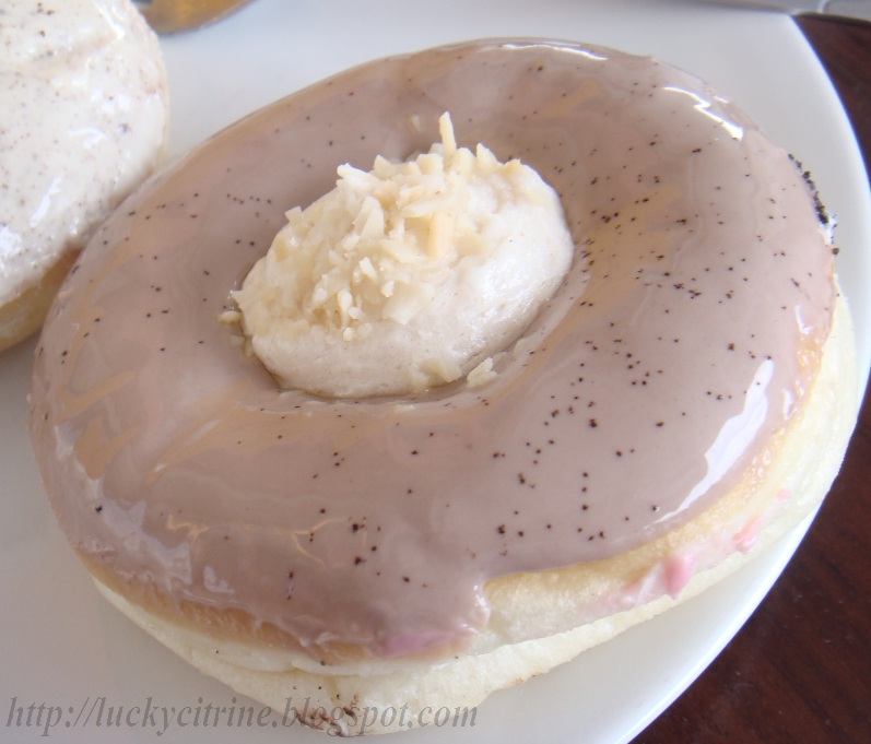 Lucky Citrine: J.Co Donuts